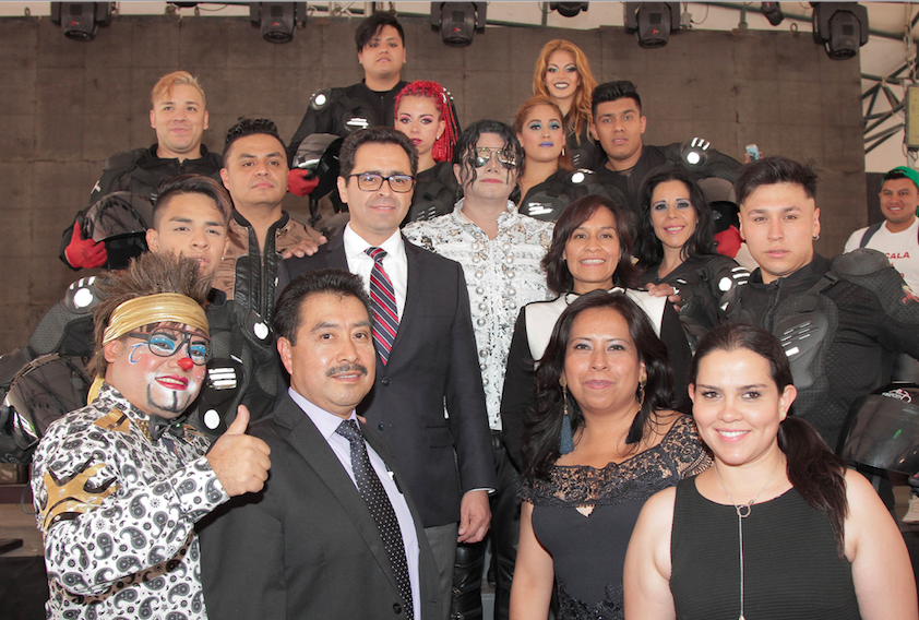 ¡Padrísimo el show de Michael Jackson!: Menor - Cuarto de Guerra Tlaxcala