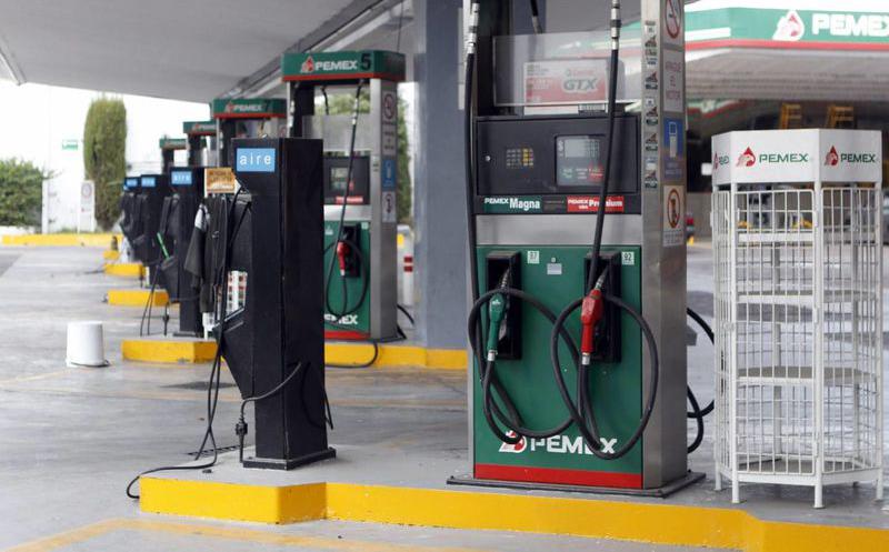 8 de cada 10 gasolineras venden litros incompletos: Senador - Cuarto de Guerra Tlaxcala