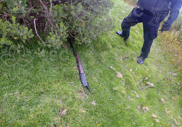 Deja tirada su escopeta al ser sorprendido cazando patos en Muñoz de ...