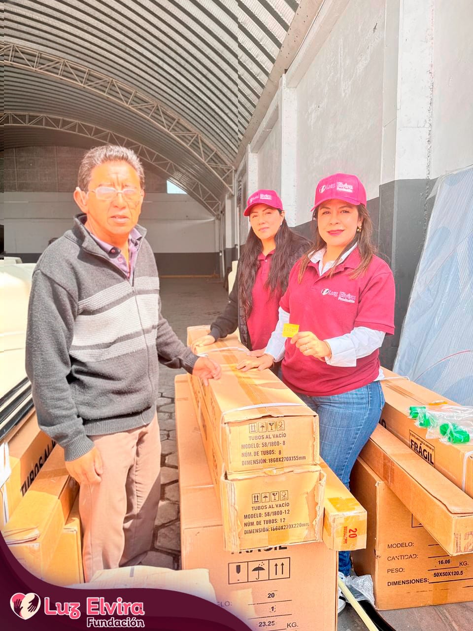 Maura Hernández Fernández entrega apoyos y servicios por parte de la ...